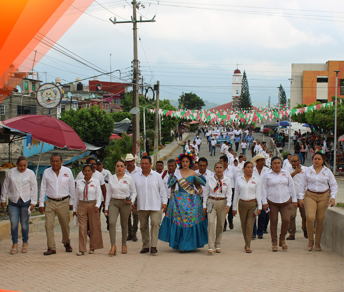 Tepetzintla: Desfile conmemorativo a los 213 años de la independencia ...