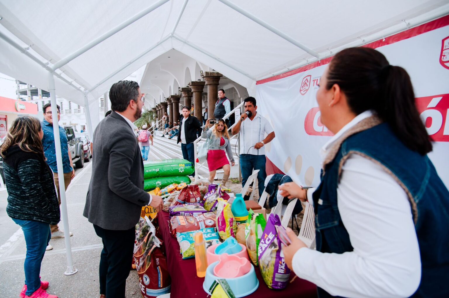 Inicia el Croquetón Tuxpan 2026 en apoyo a perros y gatos de albergues ...